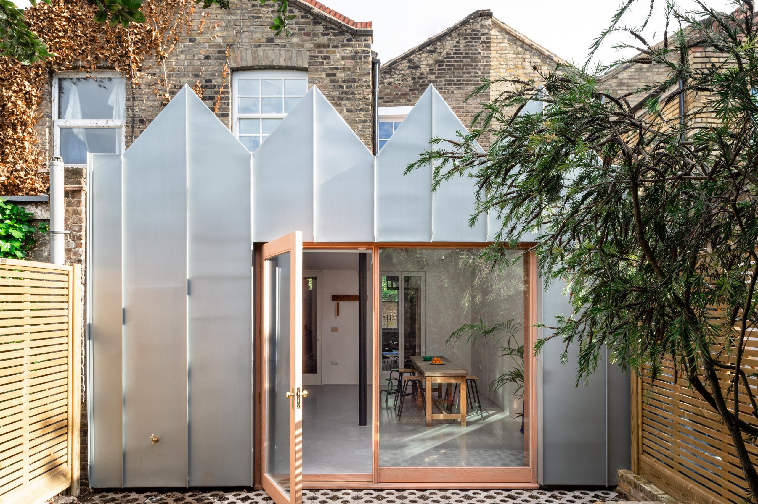 Architects welcome new planning app for home extensions