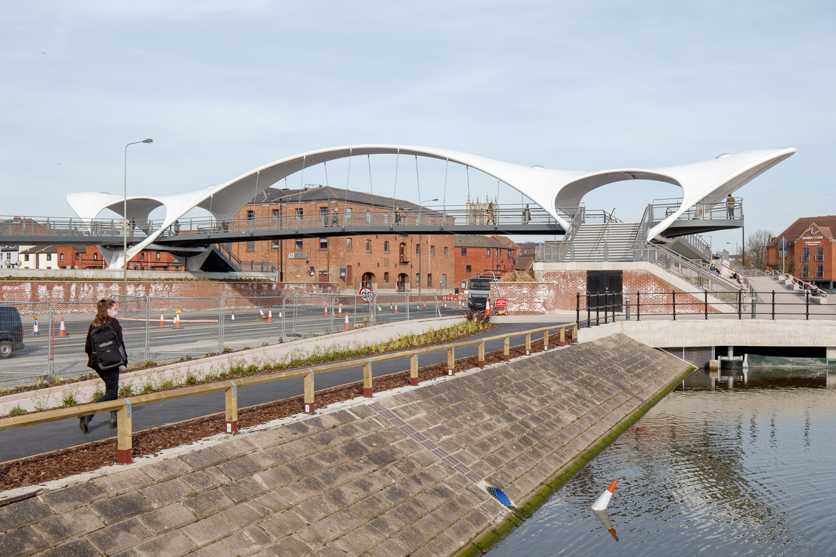 Matter Architecture completes new bridge in Hull