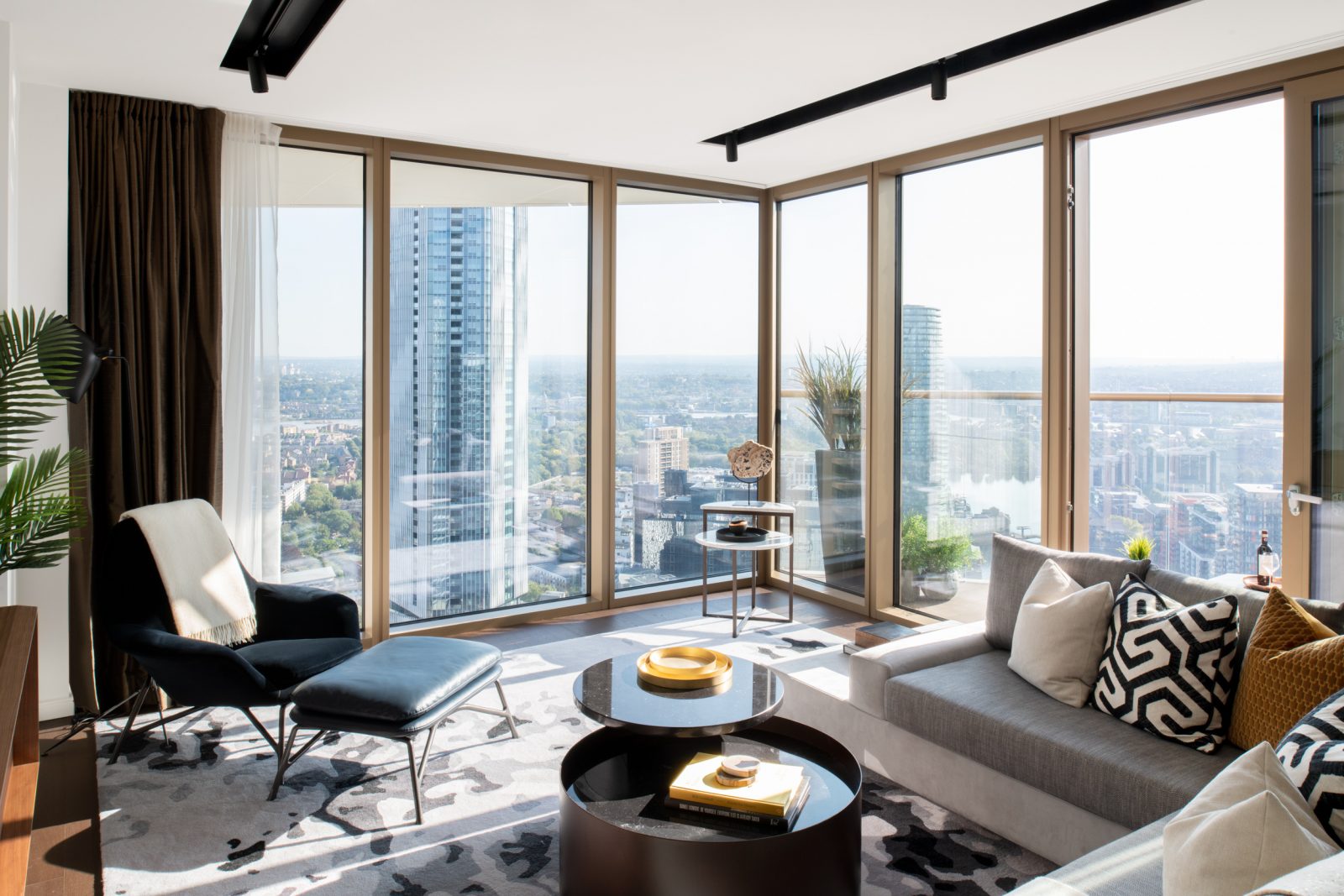 Herzog & de Meuron’s Canary Wharf high-rise apartments near completion