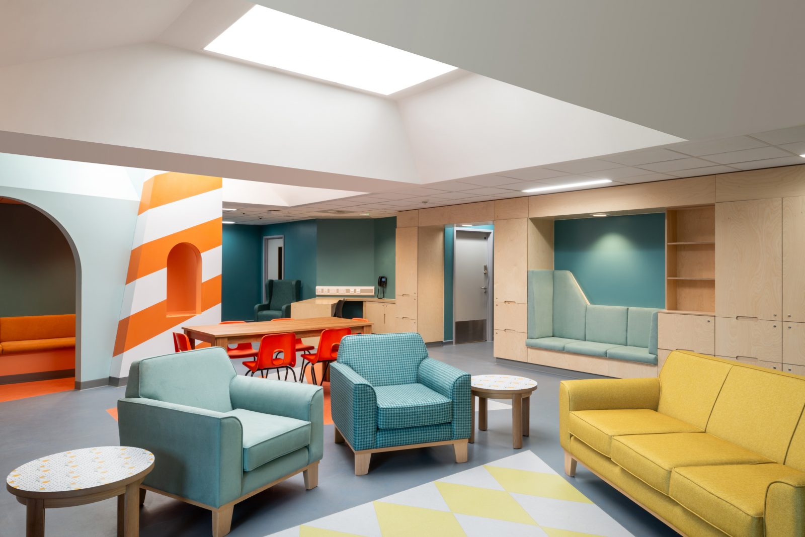 Projects Office completes colourful mental health unit in Edinburgh