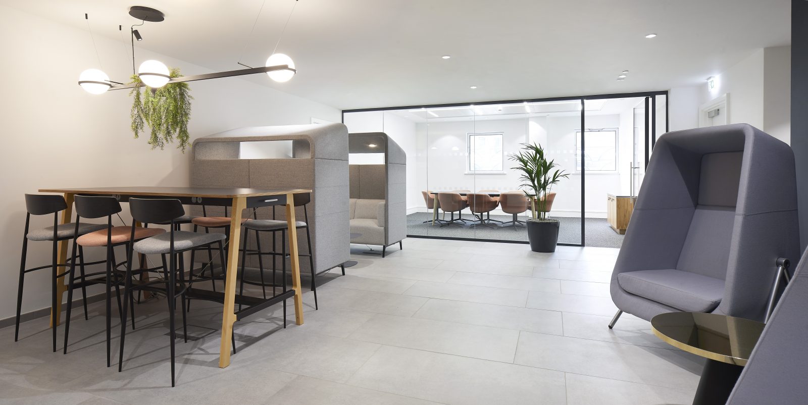 tp bennett transforms 1980s Leeds offices into new workspace