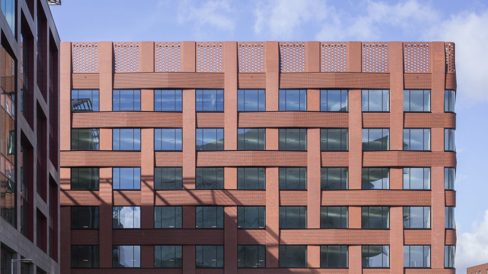 Make completes ‘woven’ building for HMRC in Salford