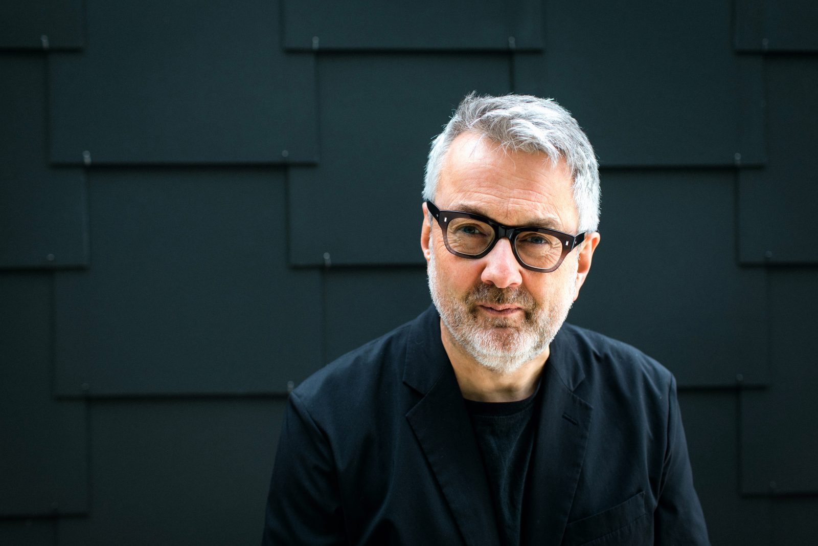 Alan Jones: ‘How I’ve been treated has caused me and others distress’