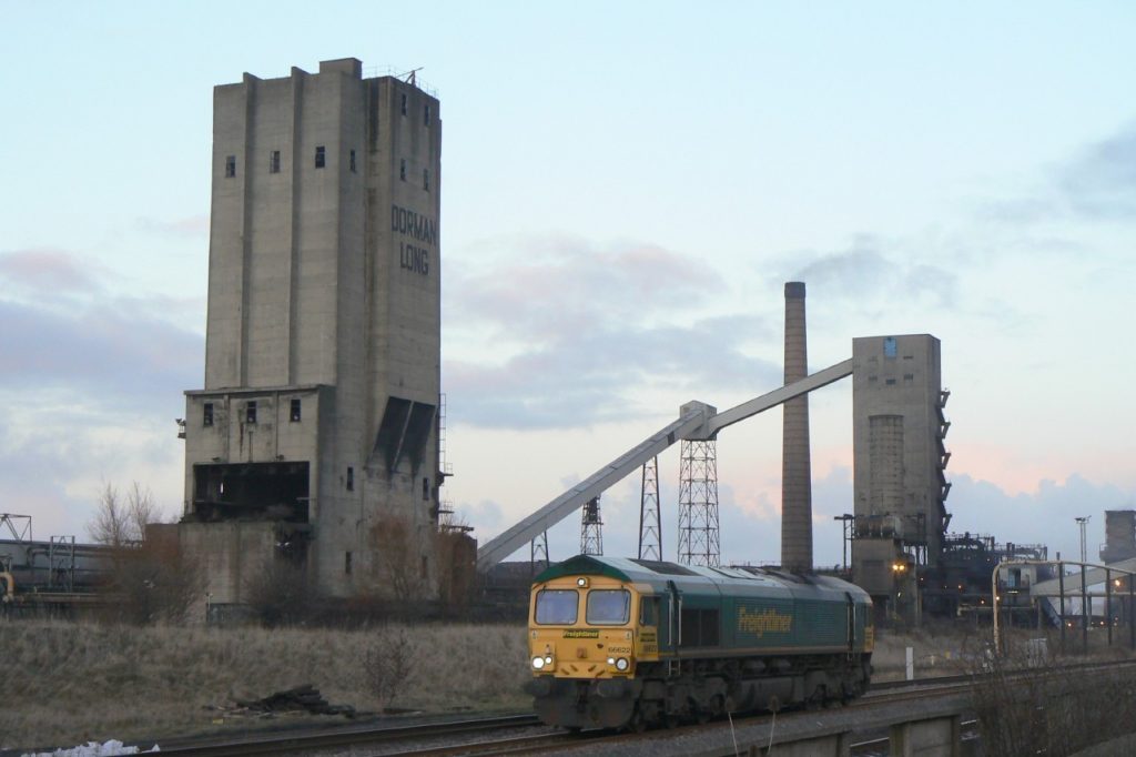 Brutalist tower demolished after new culture secretary ordered delisting