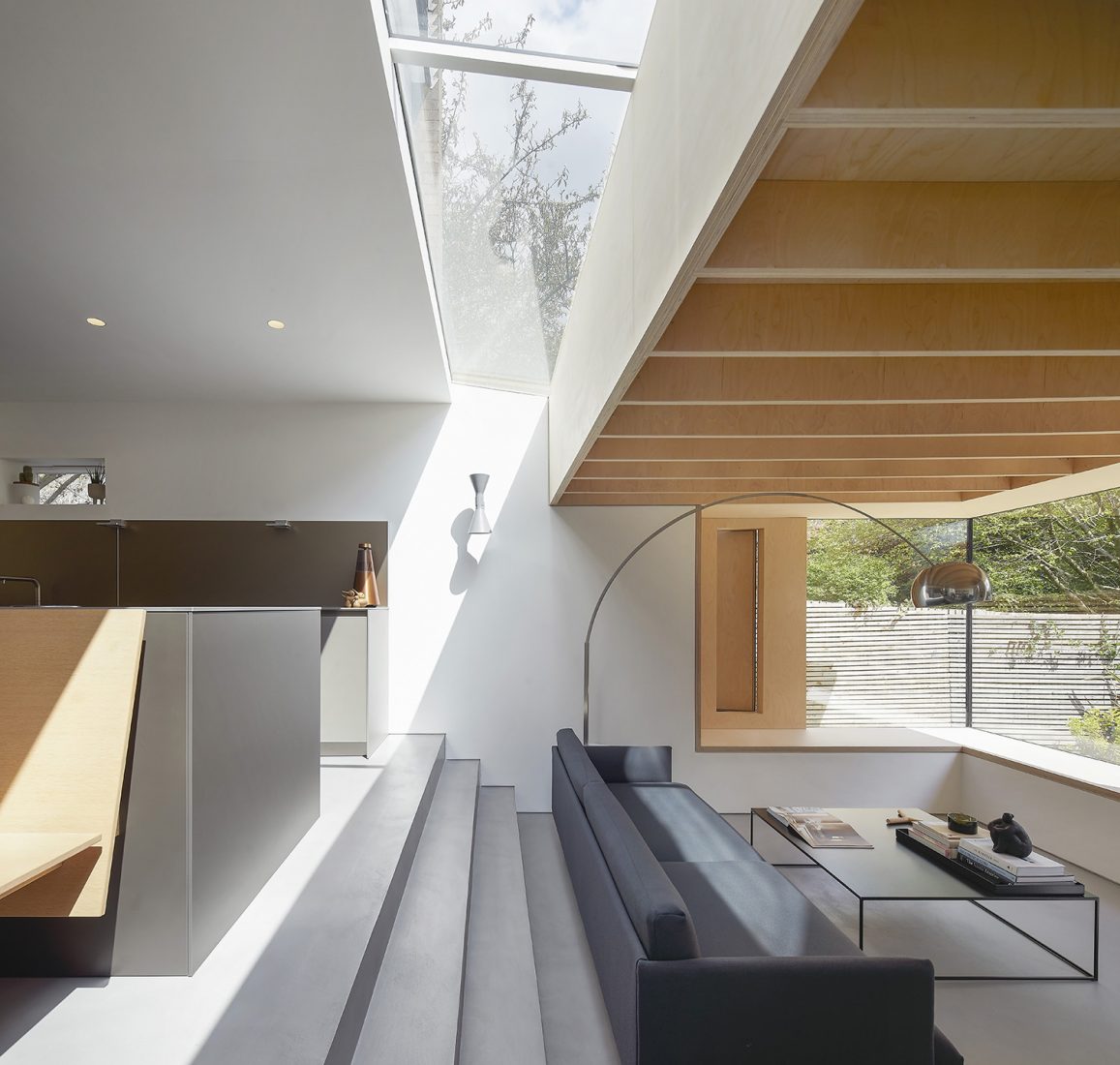 Feneley Studio redesigns 1970s townhouse in St Albans