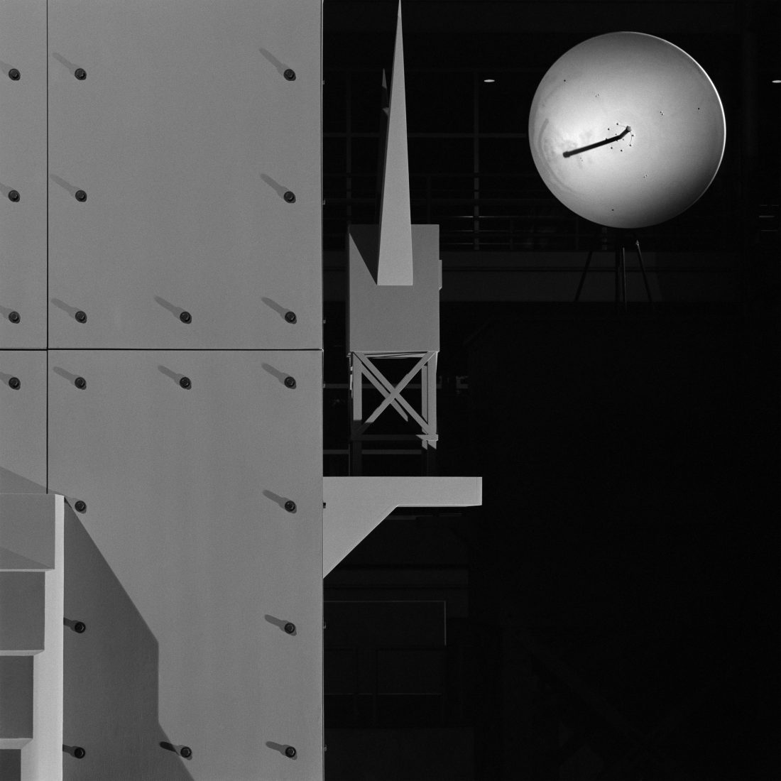 Exhibition: Photographer Hélène Binet’s Light Lines at the Royal Academy