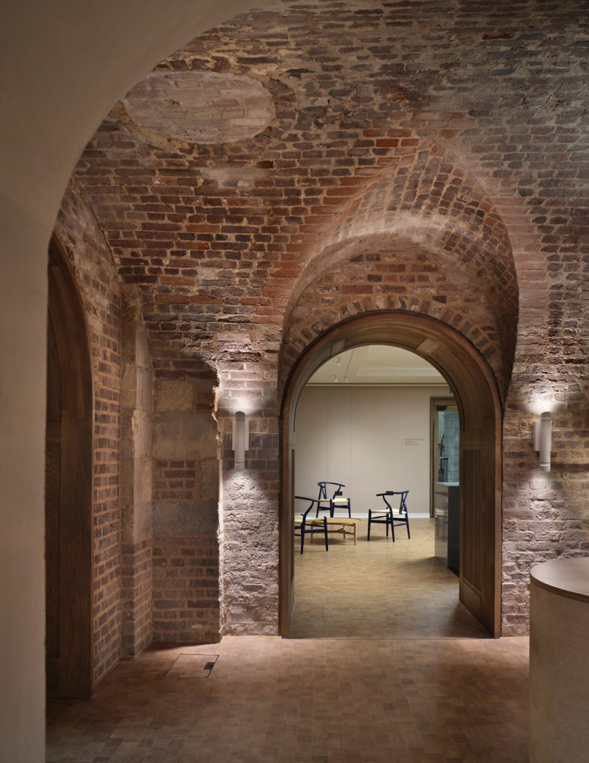 Building review: Witherford Watson Mann’s ‘soft’ rework of the ...