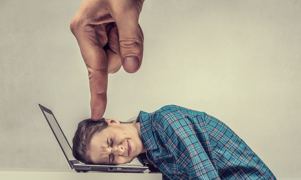 Practices accused of endangering staff with pressure to come into office