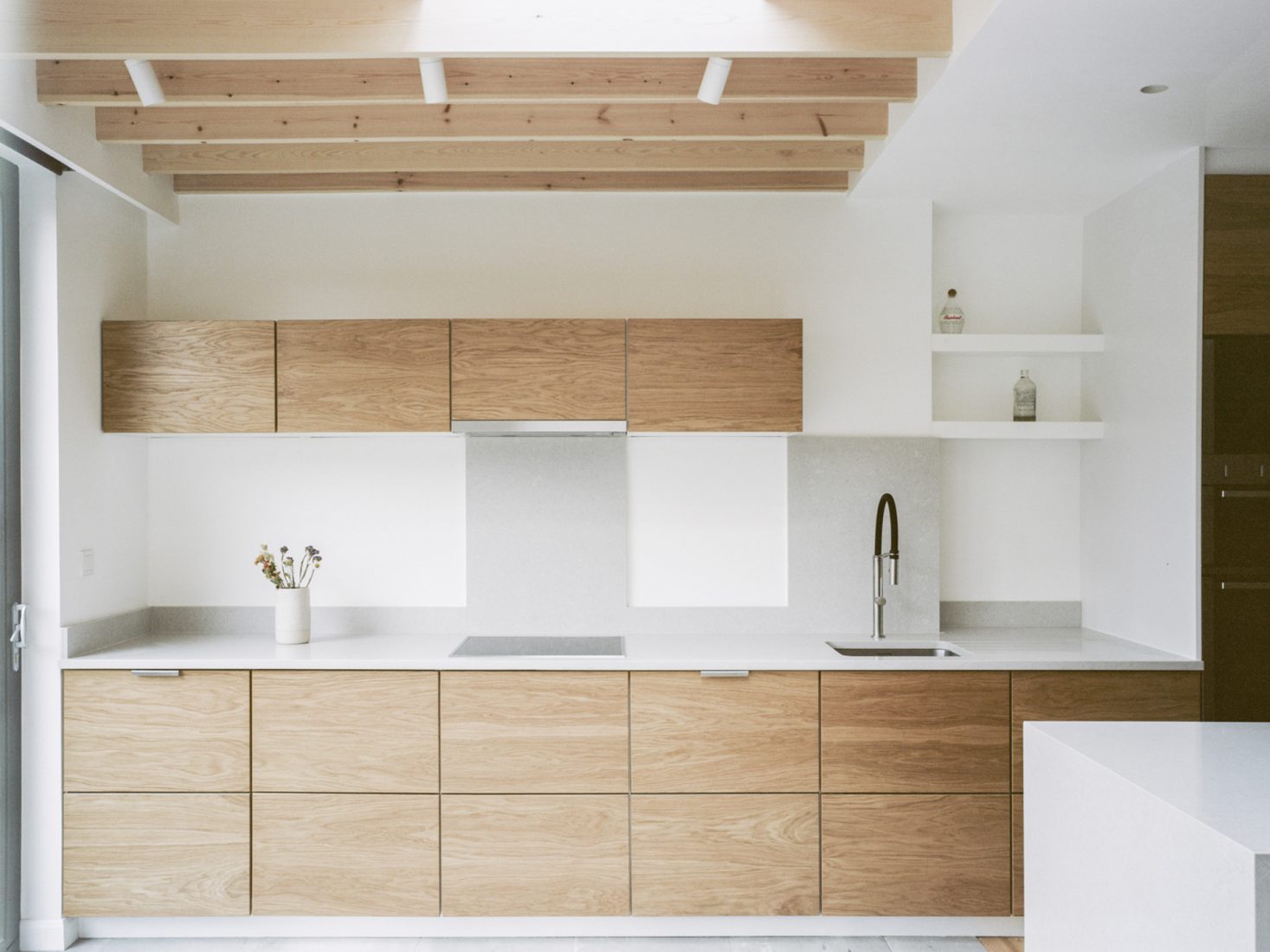 Nikjoo extends and reconfigures 1930s terrace house