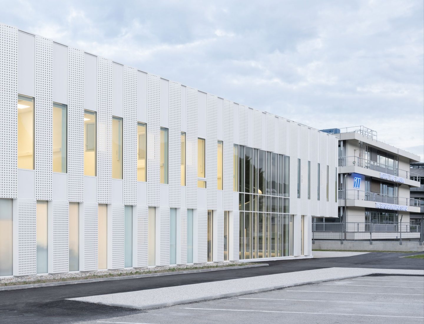 Levitt Bernstein and TKMT architectes complete neutron research facility