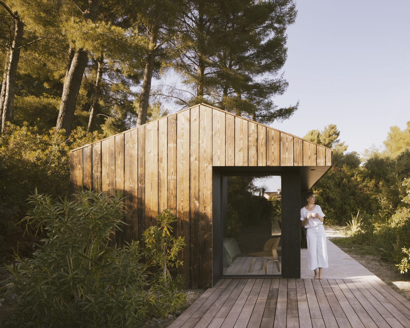Daab Design completes forest cabin in south of France
