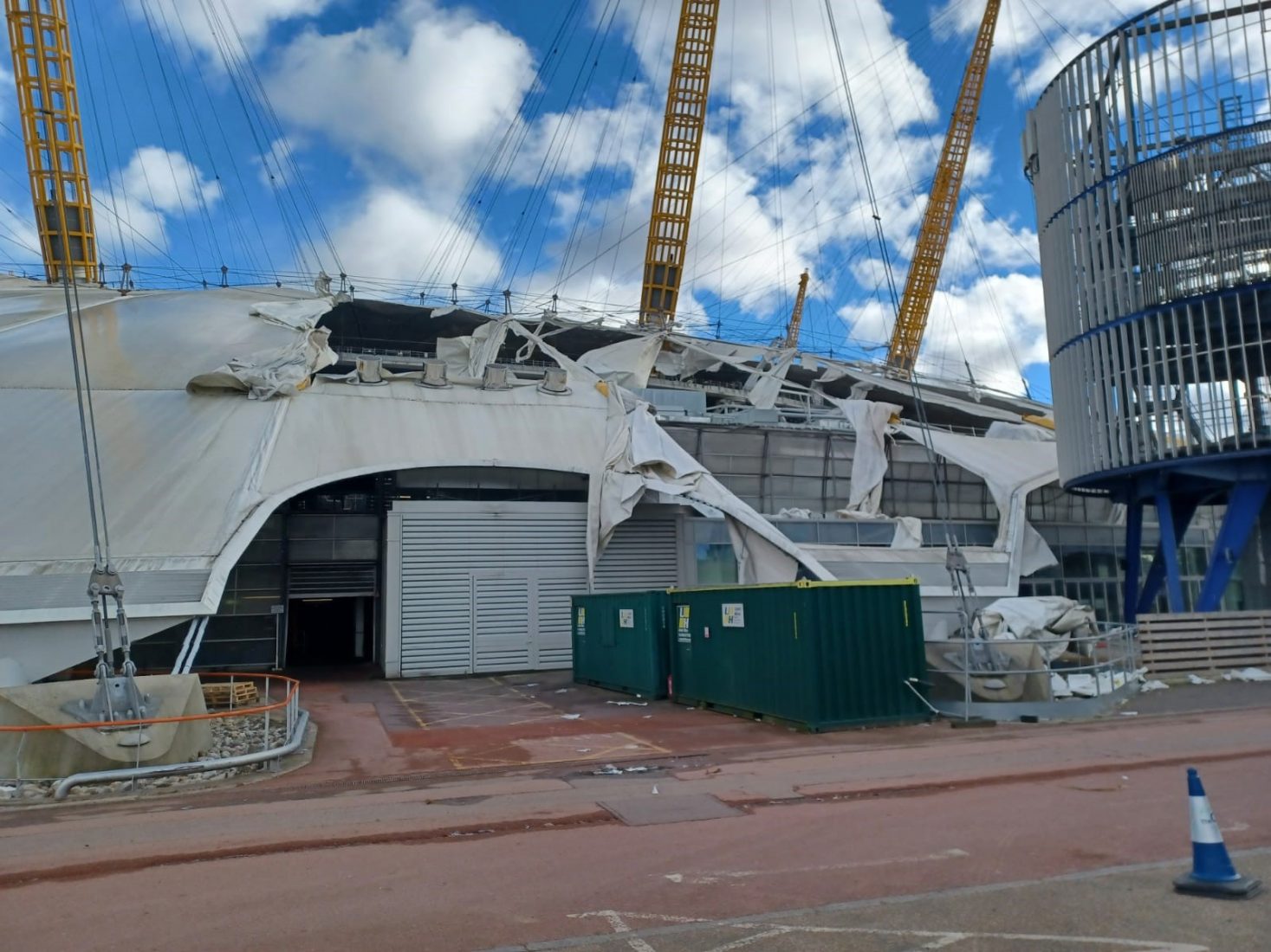 02 Arena roof ripped off and Laban centre battered by Storm Eunice