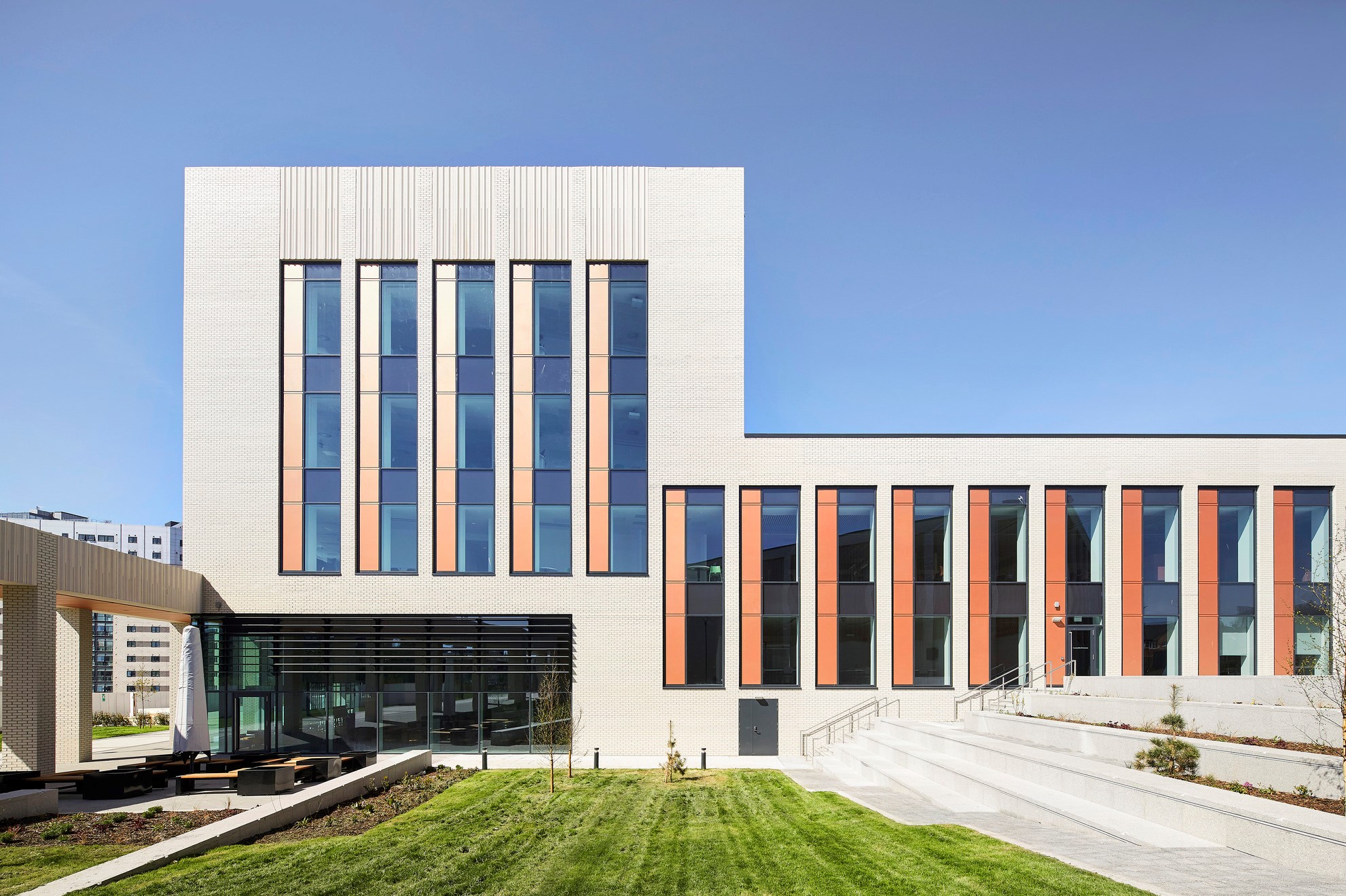 Sheppard Robson completes £65m student hub for Liverpool John Moores