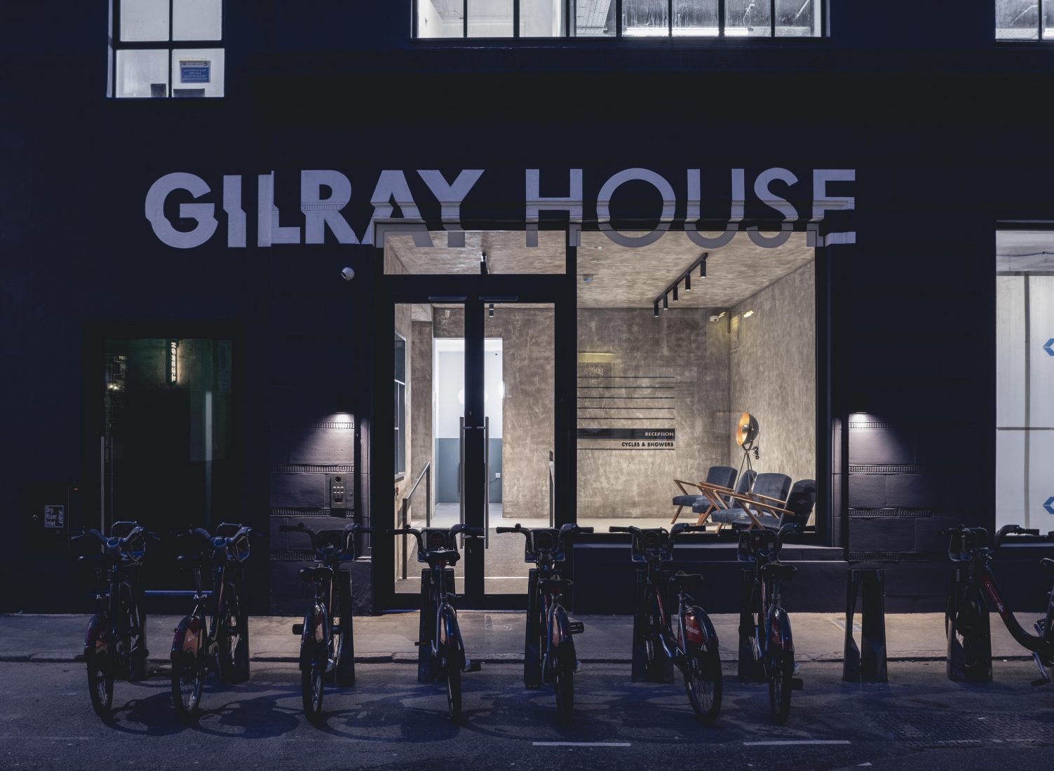 HUT retrofits Art-Deco building in east London