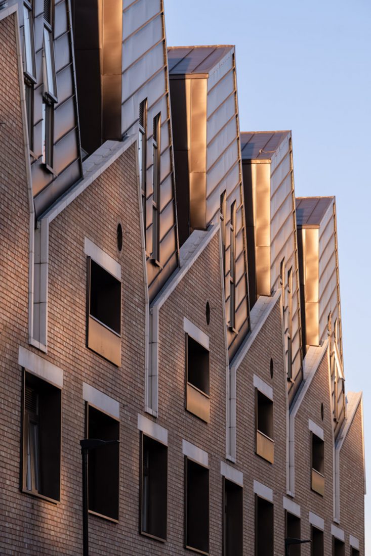 Metropolitan Workshop incorporates 1930s factory façades into ...