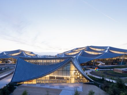 Heatherwick and BIG complete Google’s first new HQ – a town in a hi ...