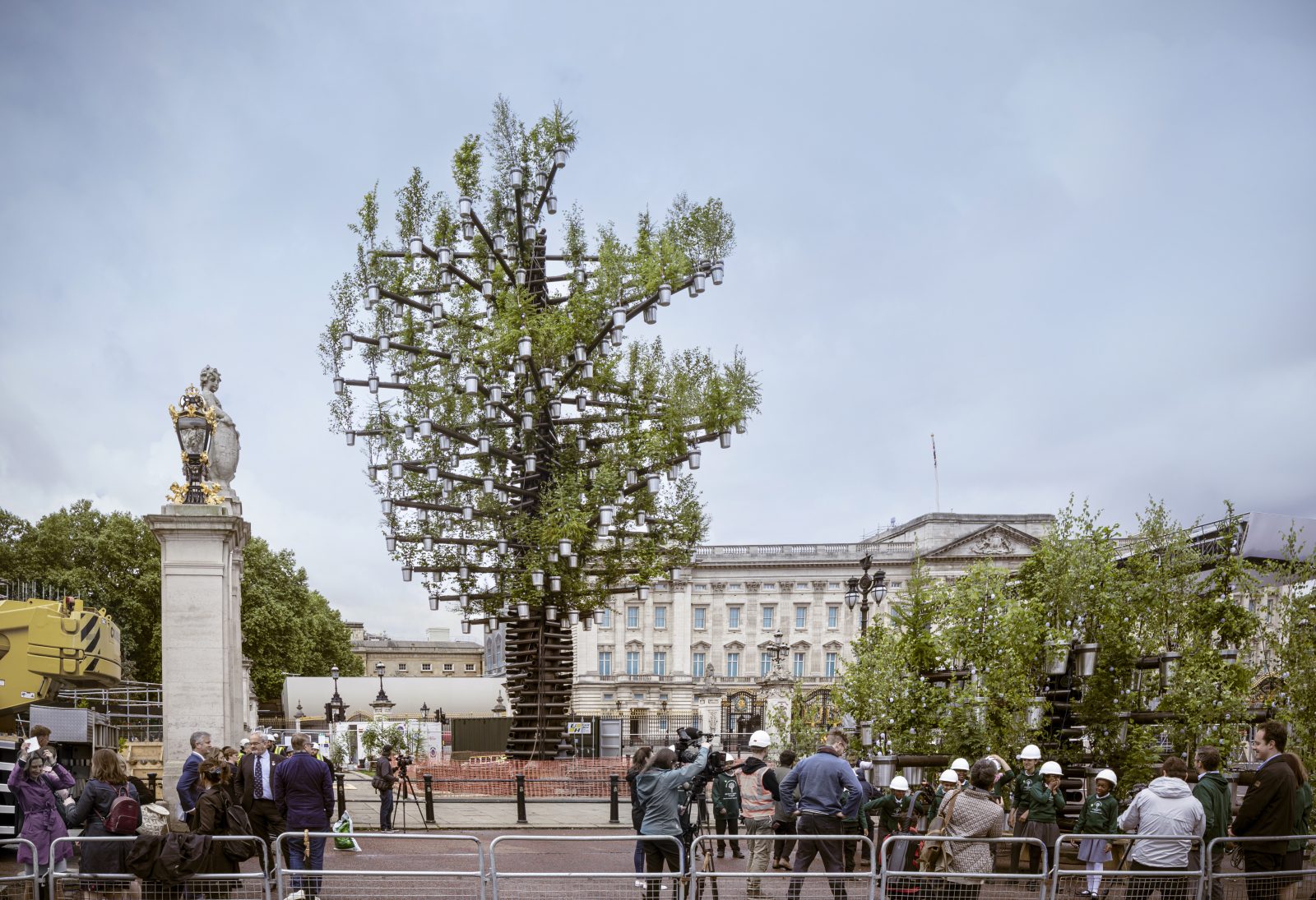 ‘Contorting nature’ – commentators react to Heatherwick’s Tree of Trees