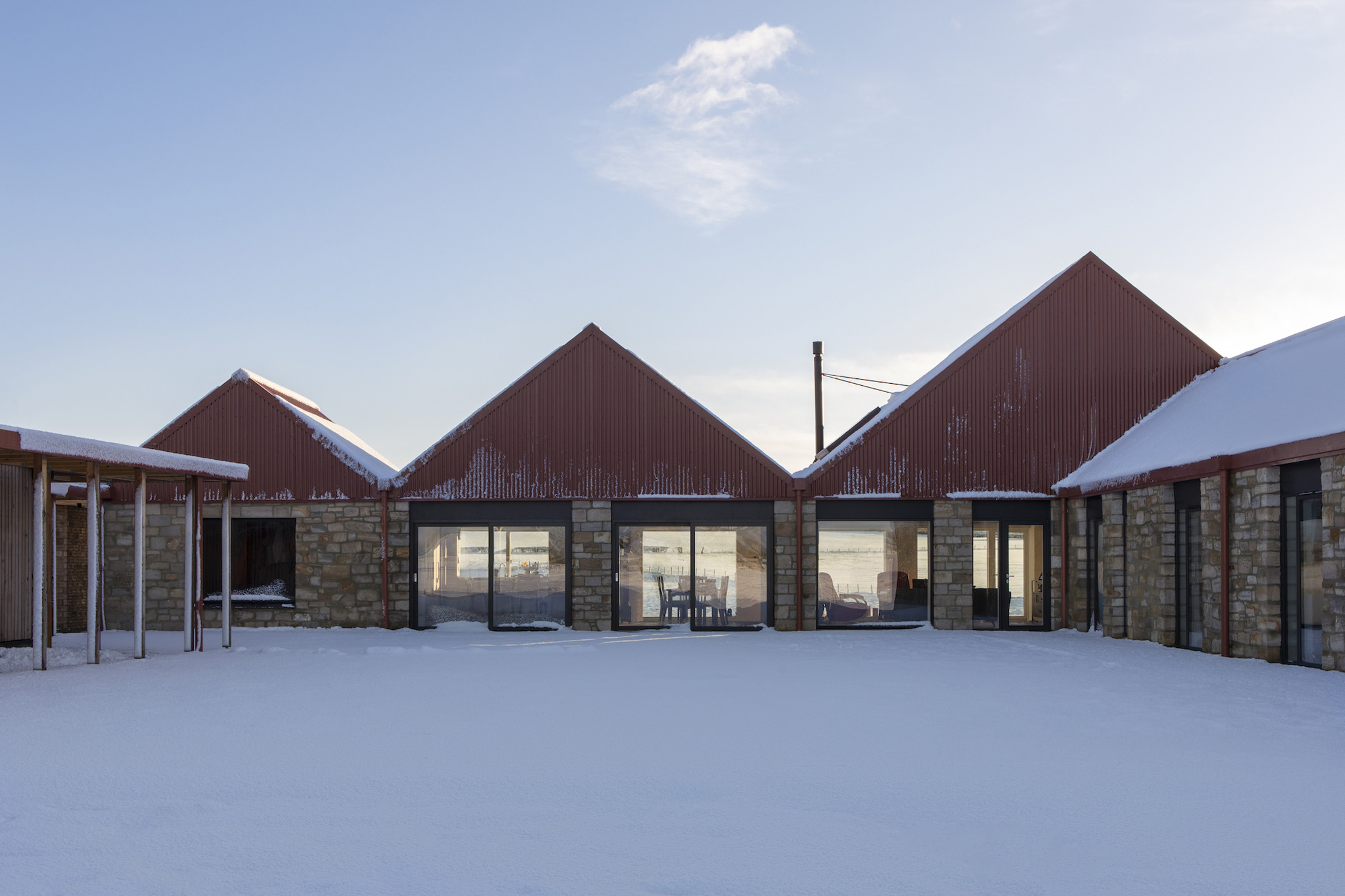 Loader Monteith designs farmstead home in South Lanarkshire