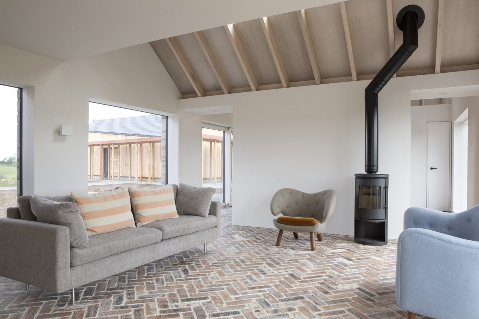 Loader Monteith designs farmstead home in South Lanarkshire