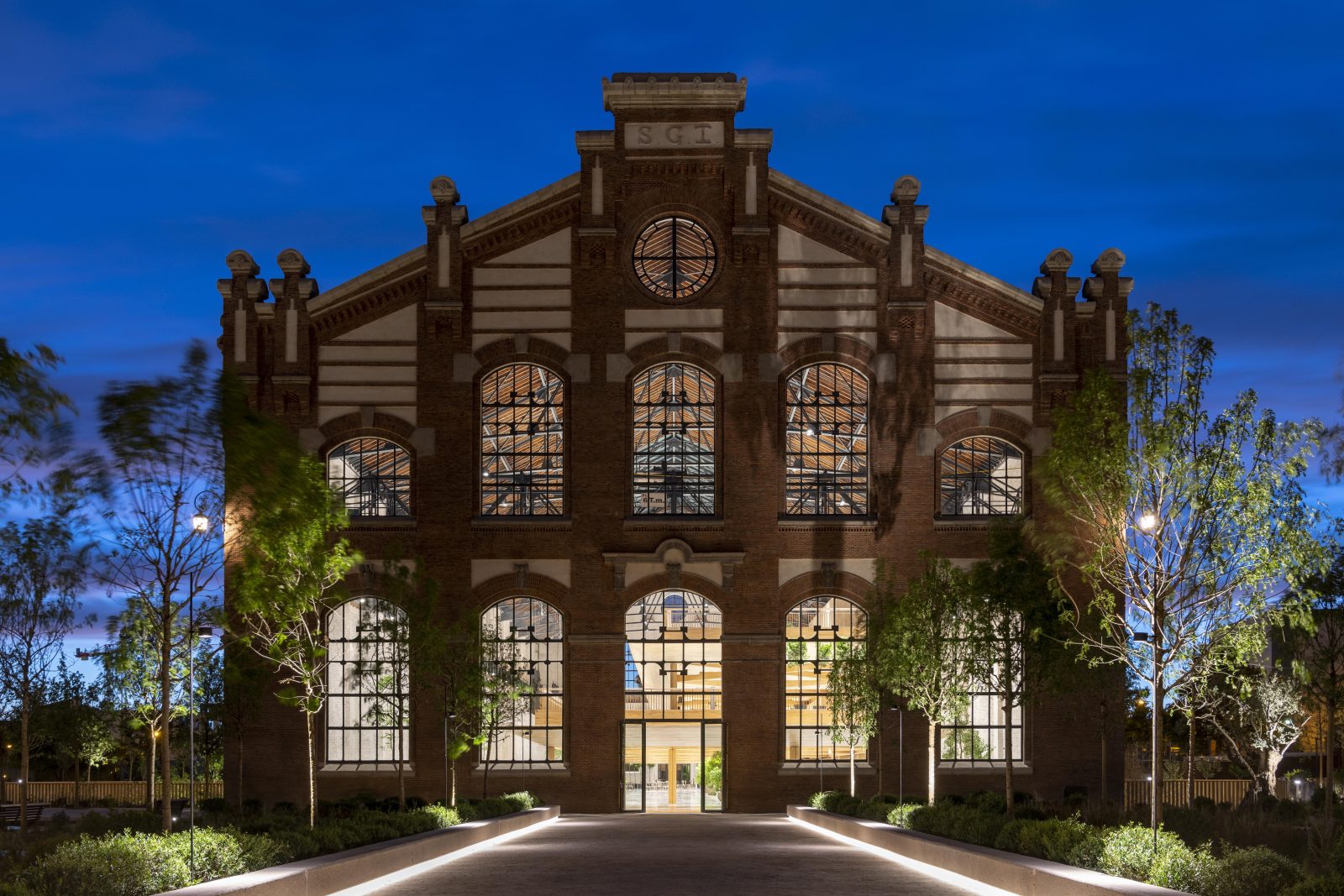 First images revealed of Fosters’ retrofit of 1905 Spanish gas plant