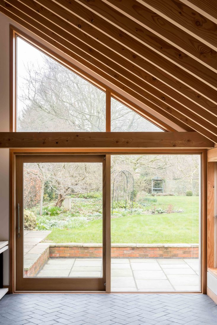 Manea Kella transforms run-down Nottinghamshire garage into family home