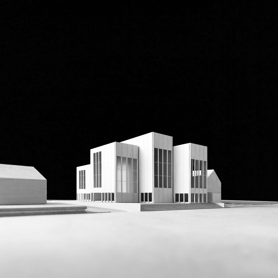 Work starts on Robin Lee-designed seafront library and lifeguard station