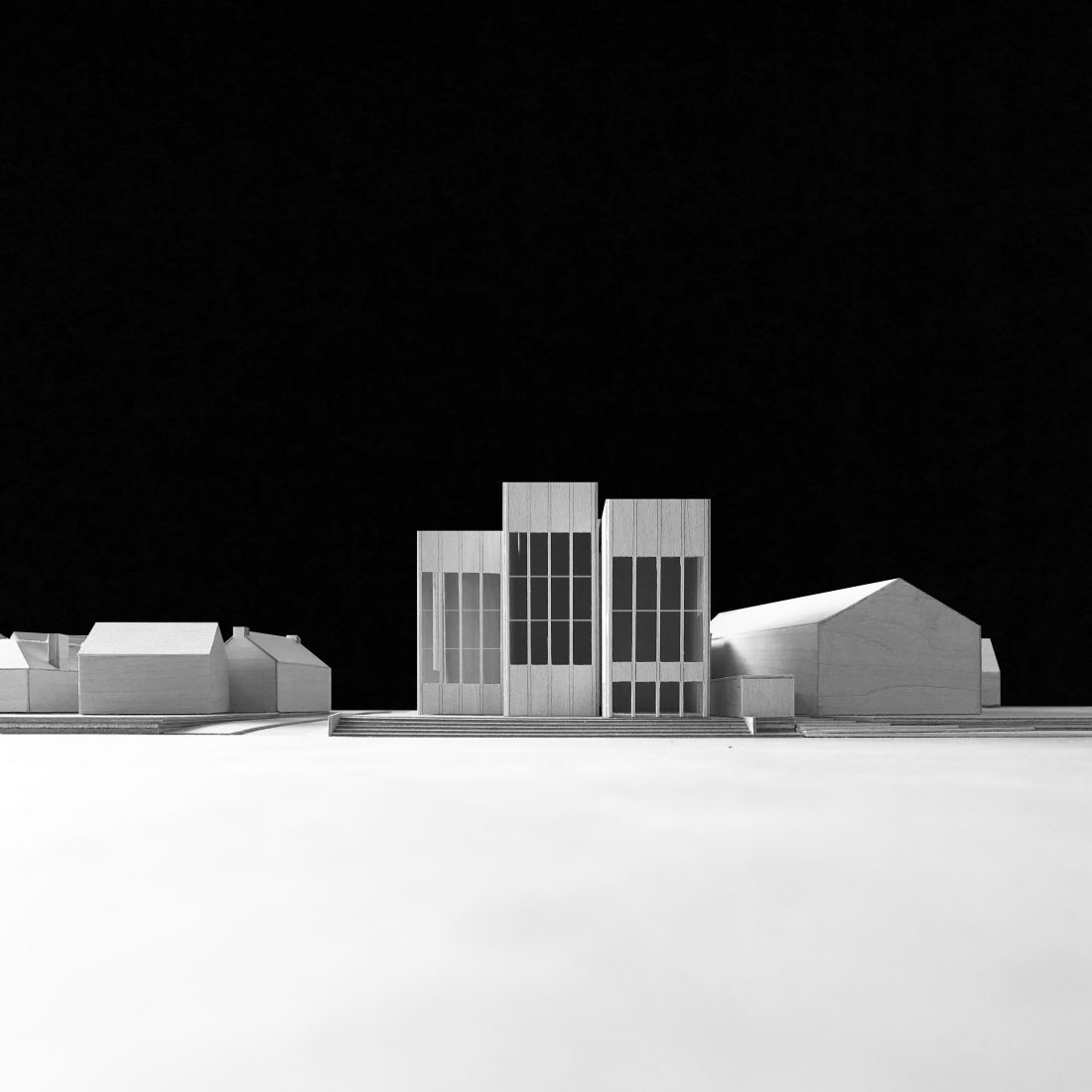 Work starts on Robin Lee-designed seafront library and lifeguard station