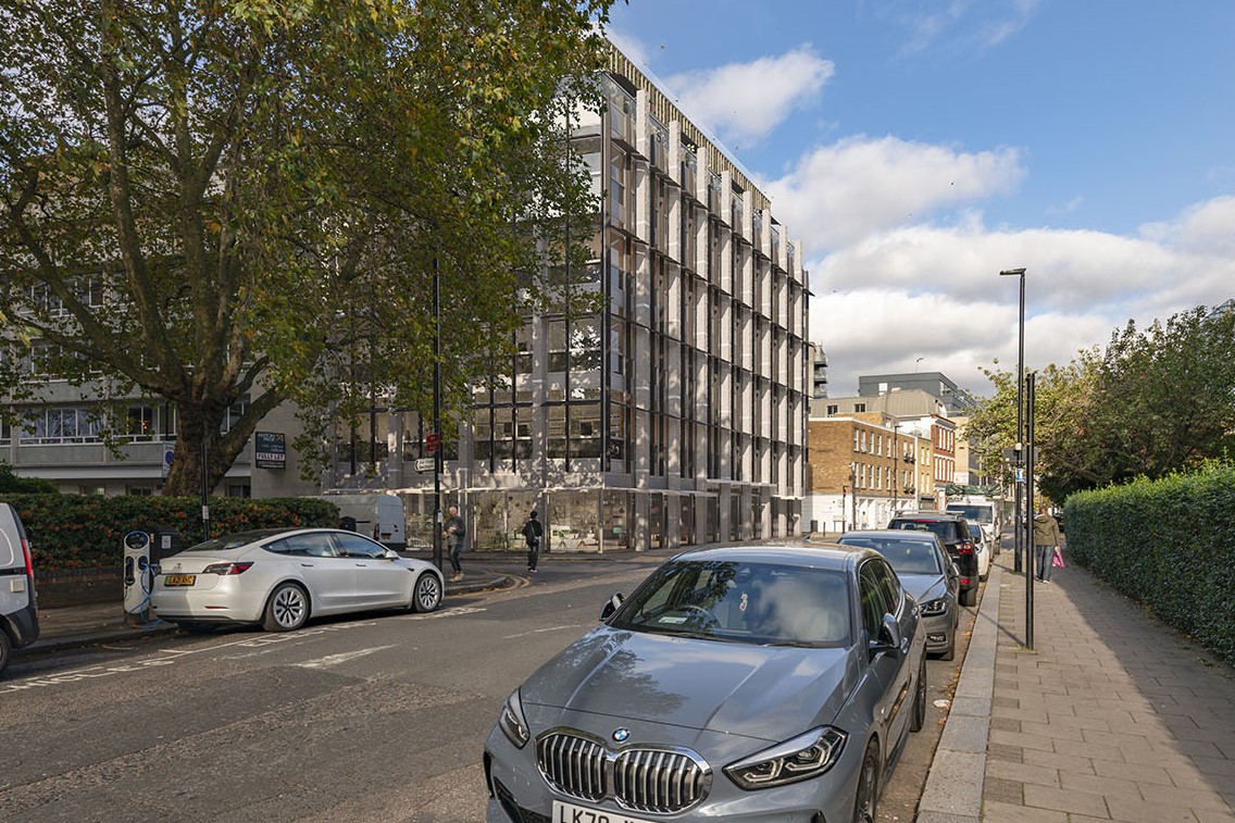 Eric Parry submits plans for loadbearing stone offices in Islington