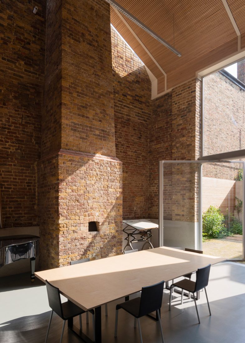 Timothy Hatton Architects transforms sculpture foundry into its new studio