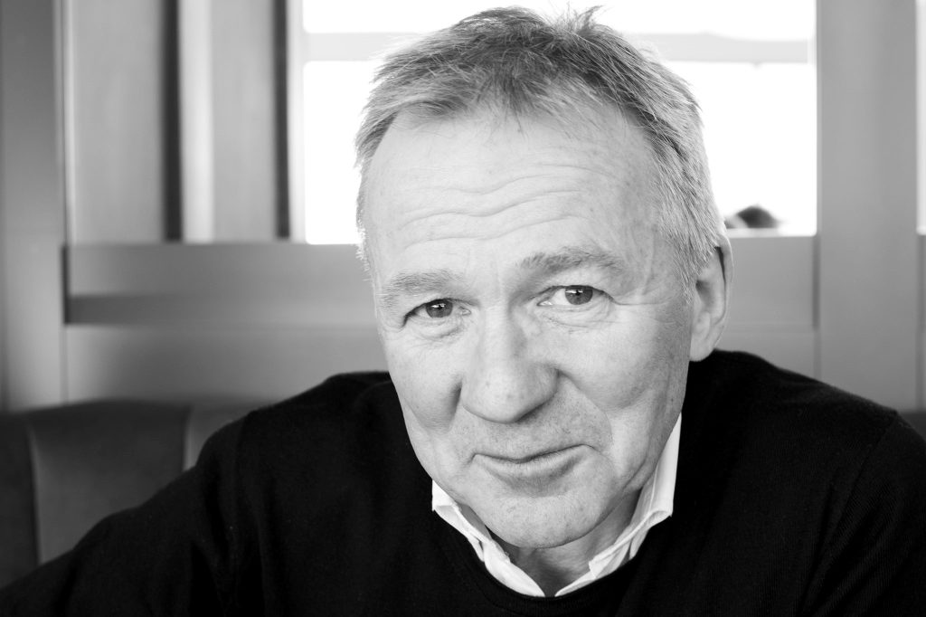 Charles Rattray, teacher and writer with ‘infectious enthusiasm’, dies ...