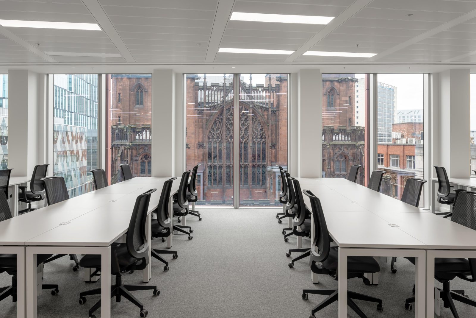 Glenn Howells completes terracotta-clad office block in Manchester