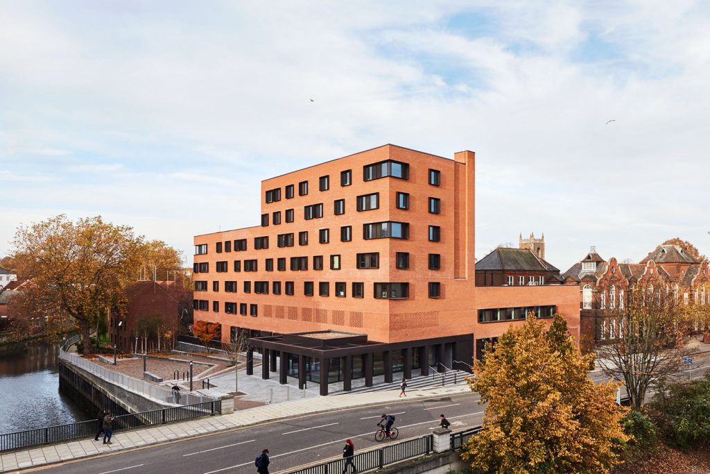 Hudson Architects completes city-centre building for Norwich University ...