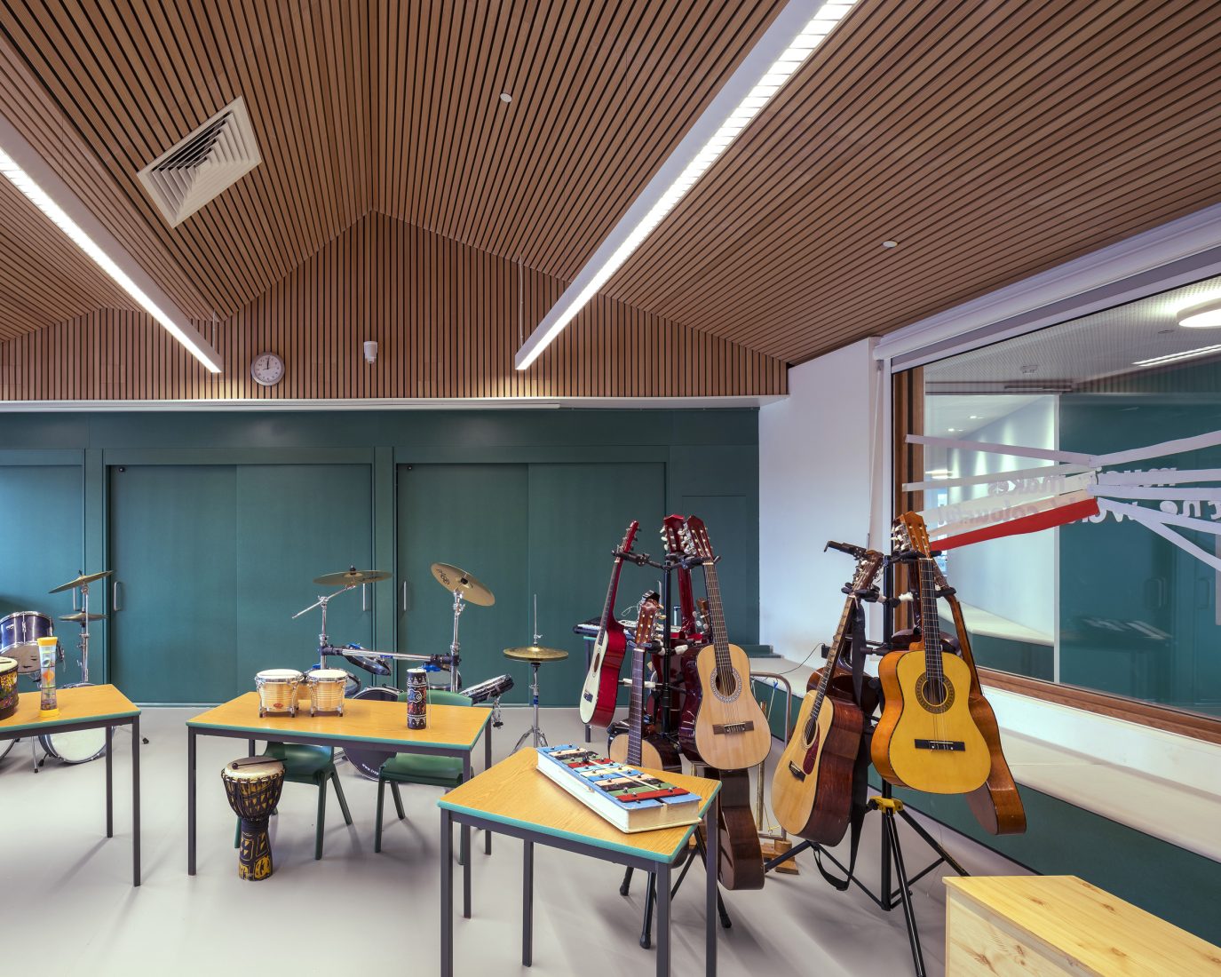 Case study: Alfreton Park SEN School by Curl la Tourelle Head Architecture