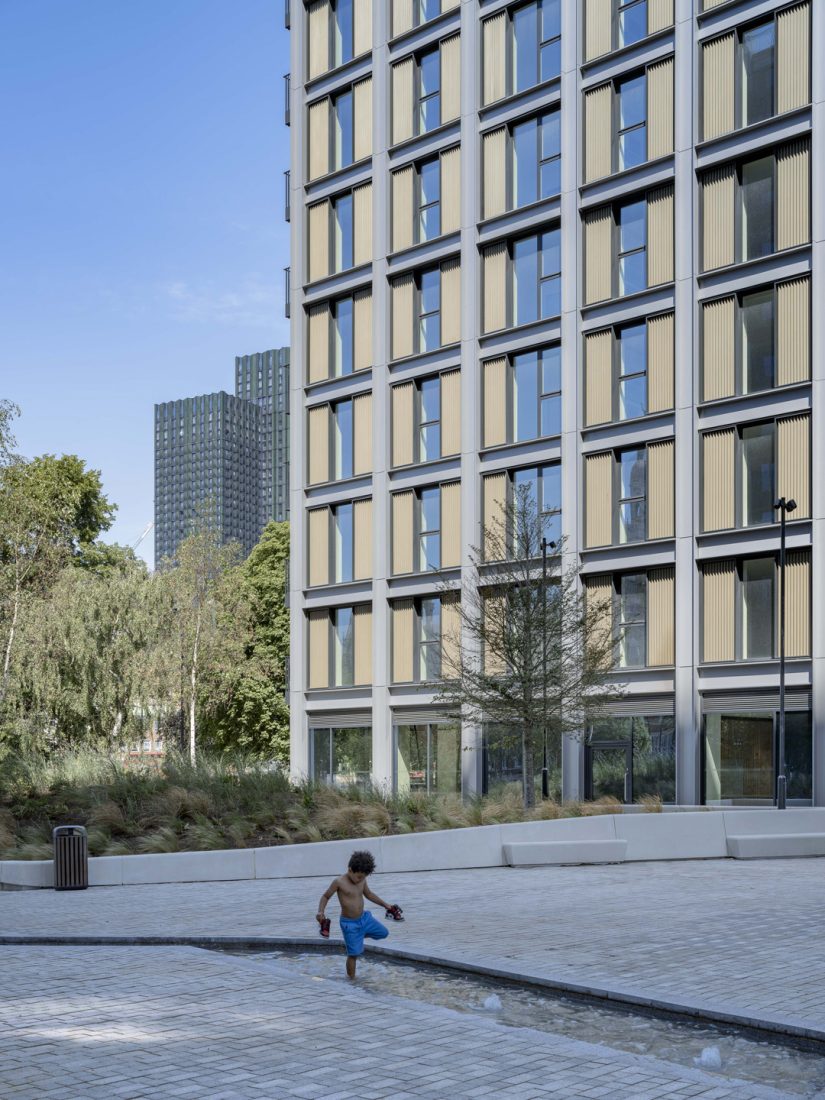 AHMM completes 513-unit residential development in Croydon