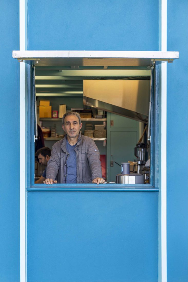 Jan Kattein Architects completes park café for Haringey Council