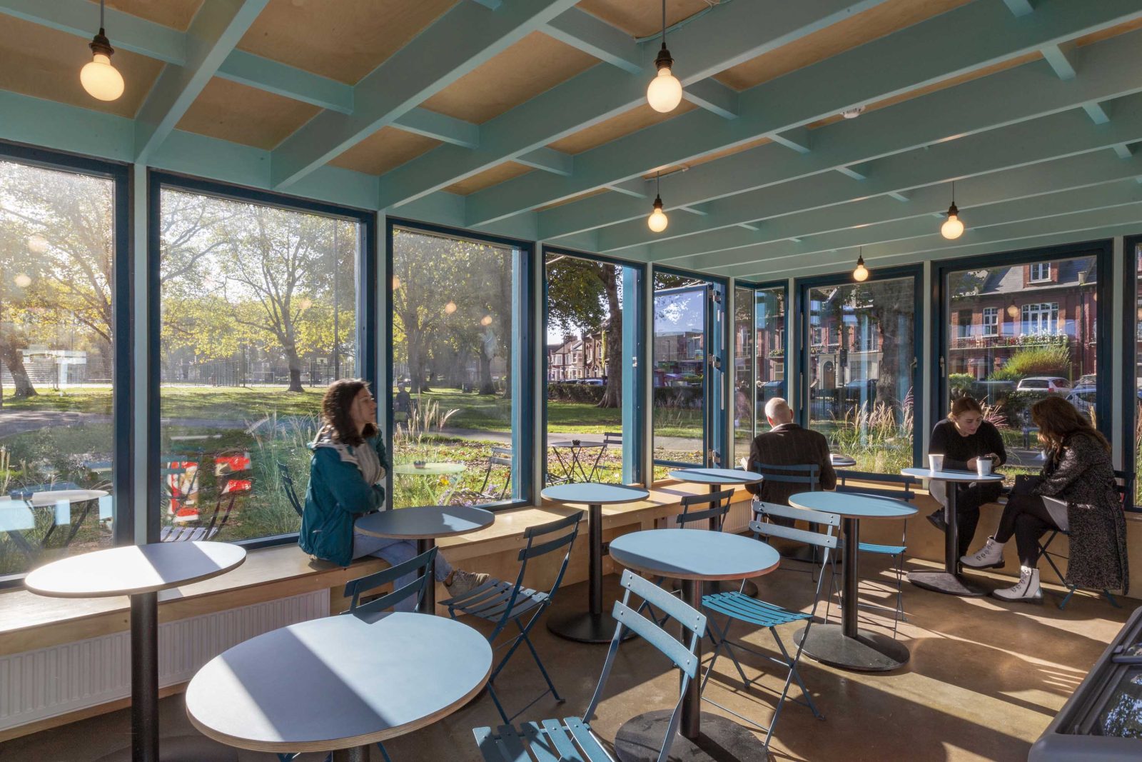 Jan Kattein Architects completes park café for Haringey Council
