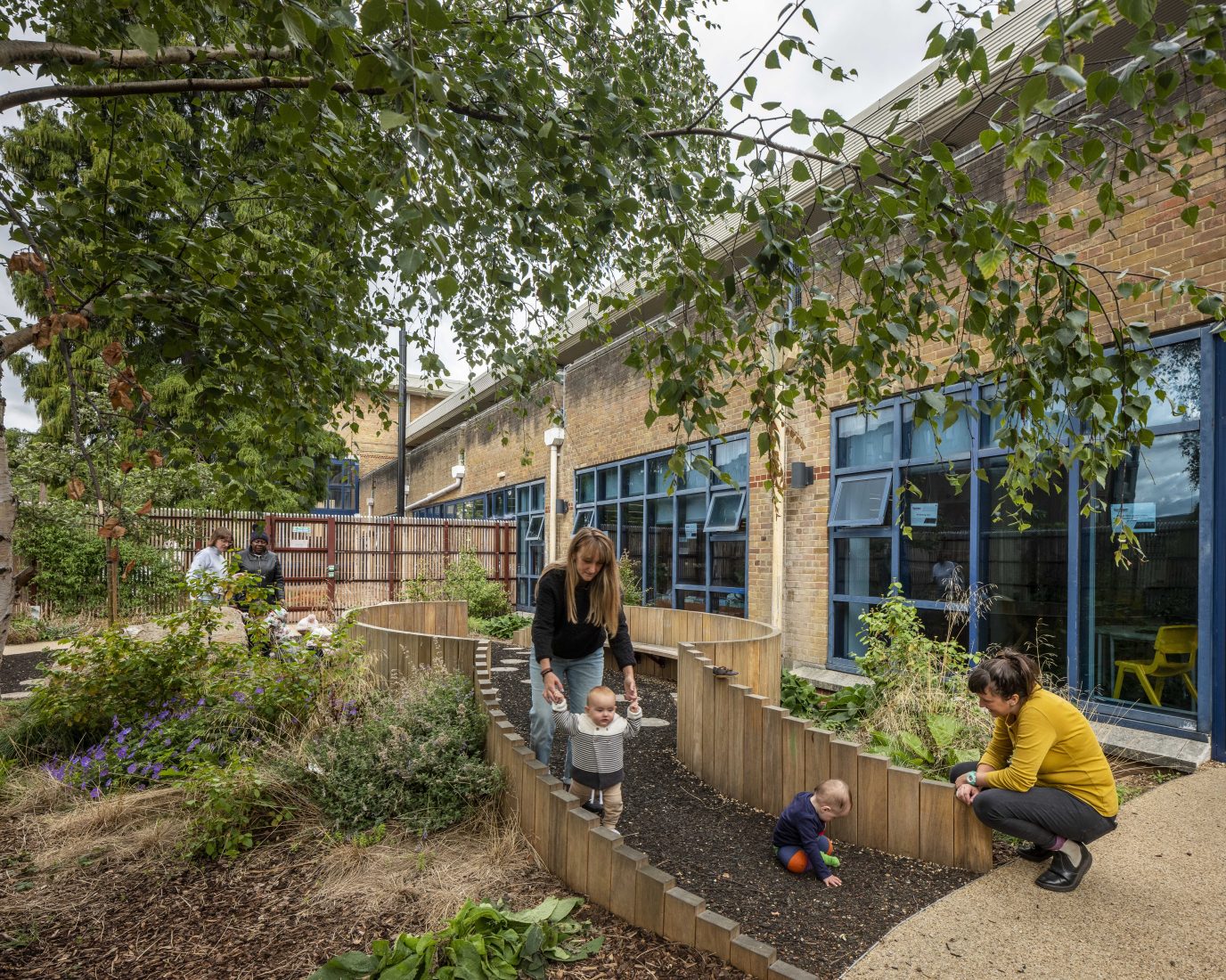 Case study: Tottenham Green Phase 2 by Adams & Sutherland