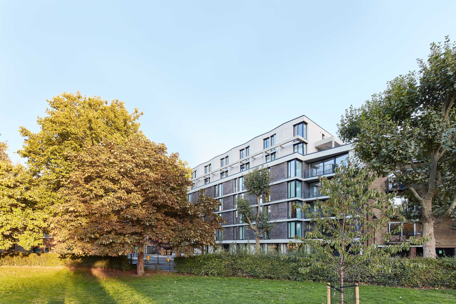 Greenaway Architecture completes new student housing in Southwark