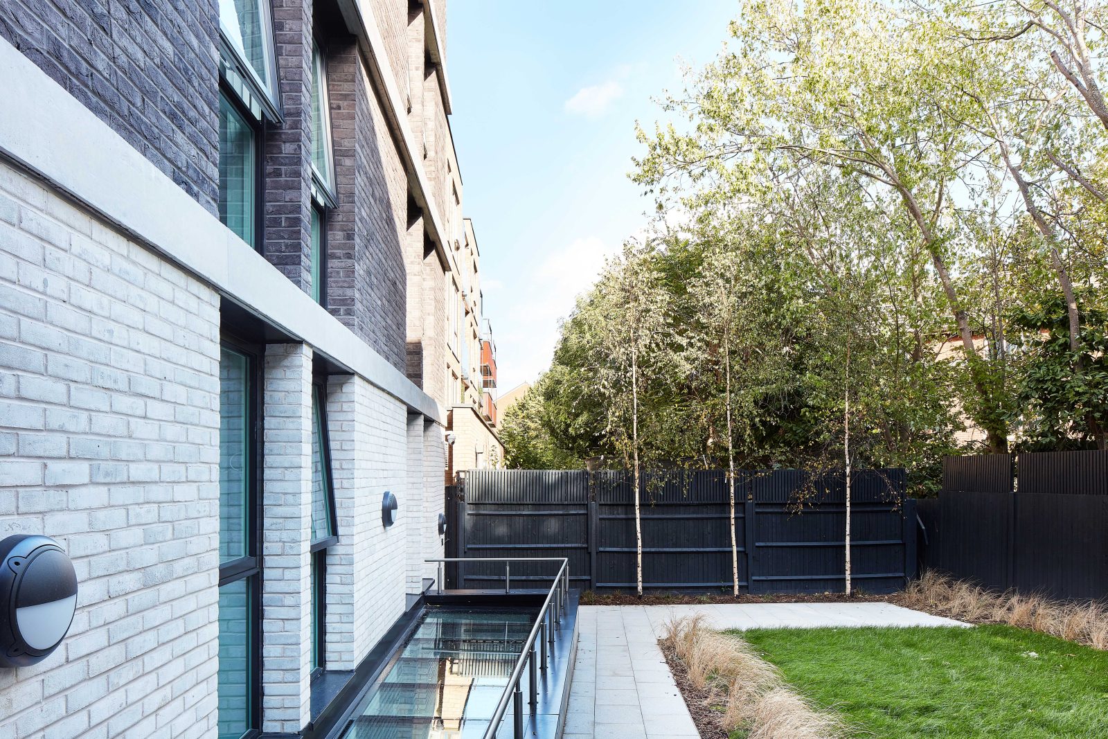Greenaway Architecture completes new student housing in Southwark