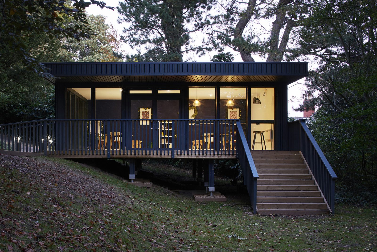 BAL Architecture creates timber pavilions as students’ woodland retreat
