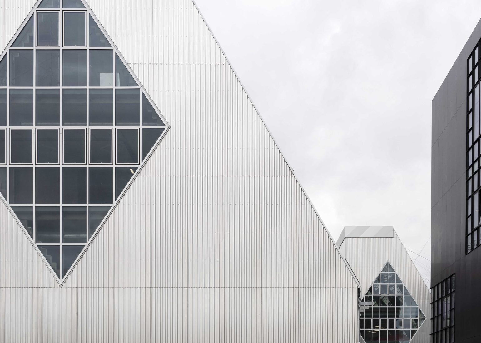 6a’s ‘twin’ Greenwich Design District buildings complete