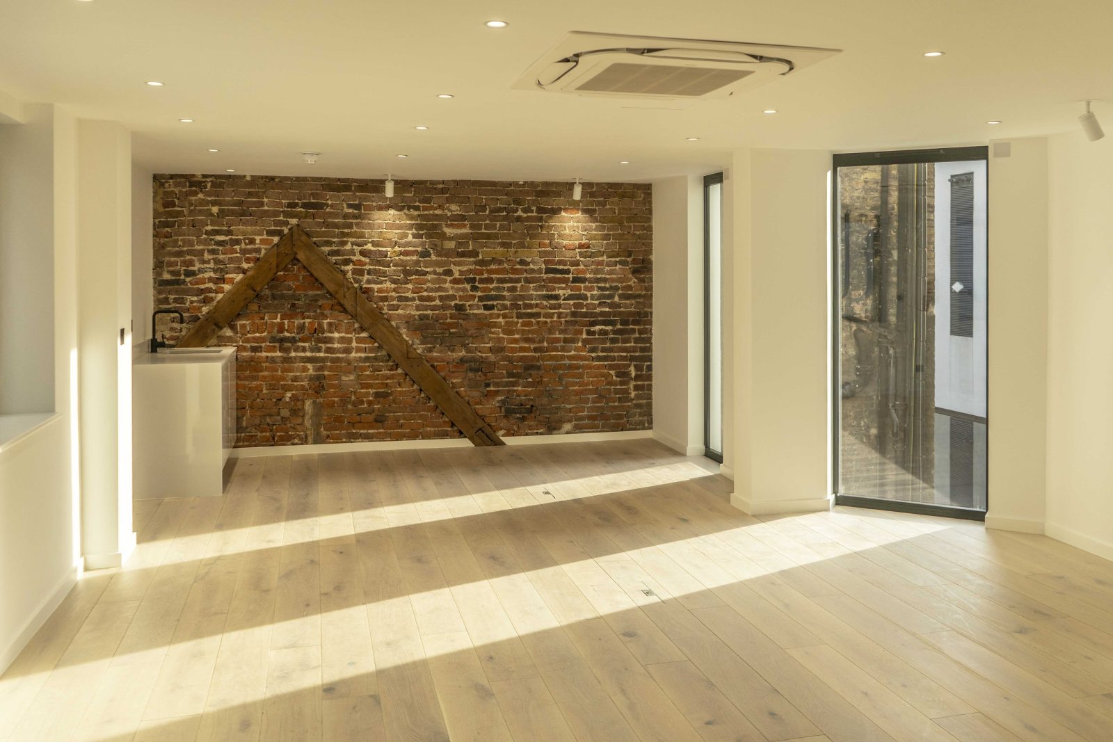 Greenaway Architecture retrofits 19th-century office in St James’s