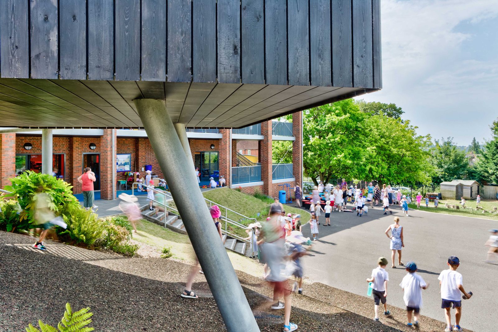 NVB Architects completes ‘tree house’ primary school near Swindon