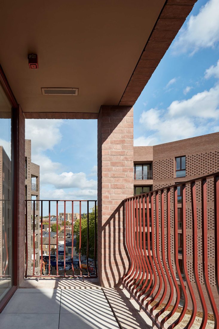Mary Duggan and RUFF complete ‘pavilions in park’ housing in Croydon