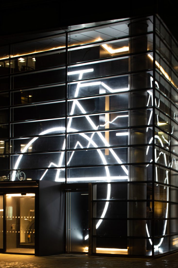 Coffey Architects retrofits SOM-designed Broadgate offices with ‘cycle ...