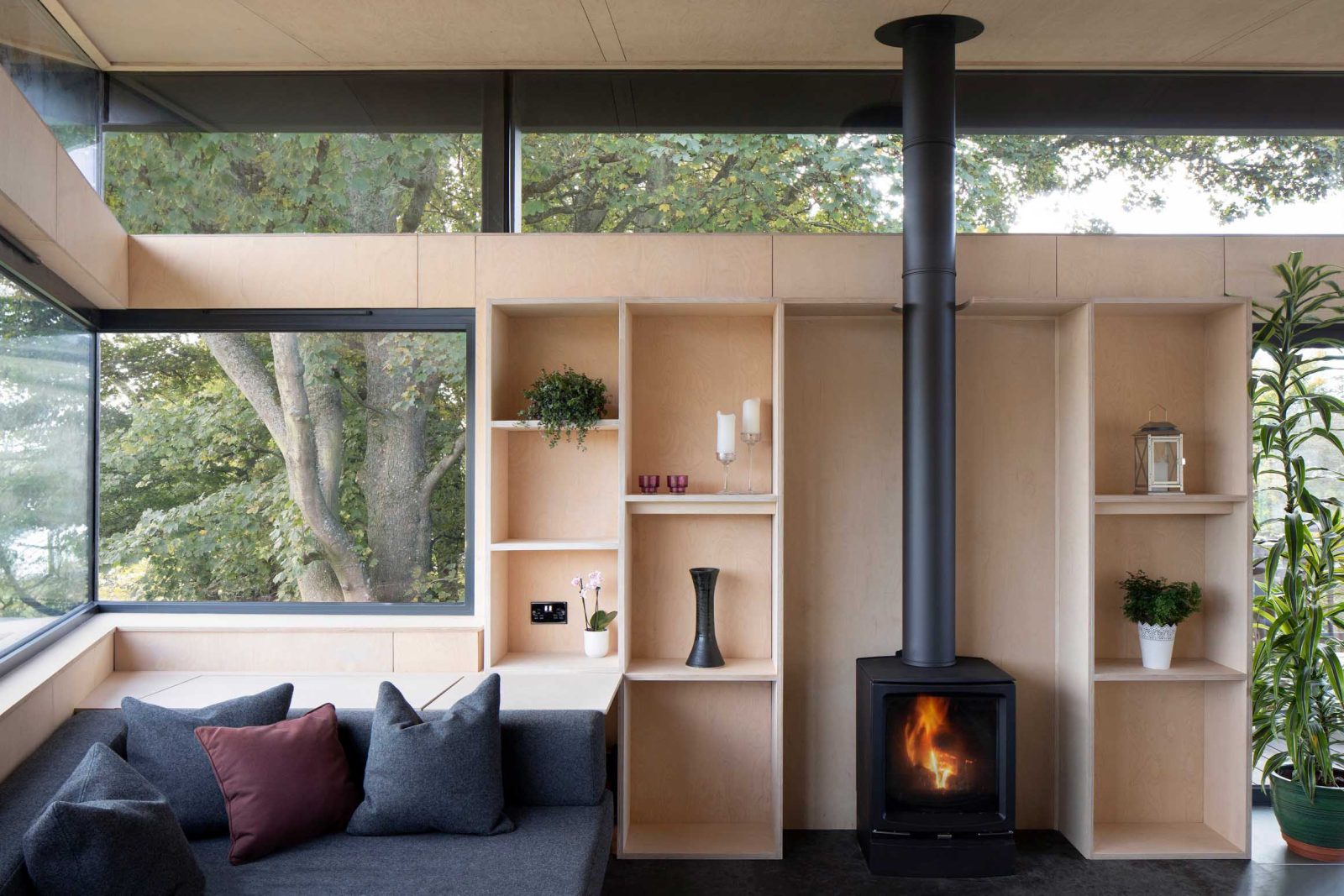 Kris Grant Architect designs Rescobie garden pavilion