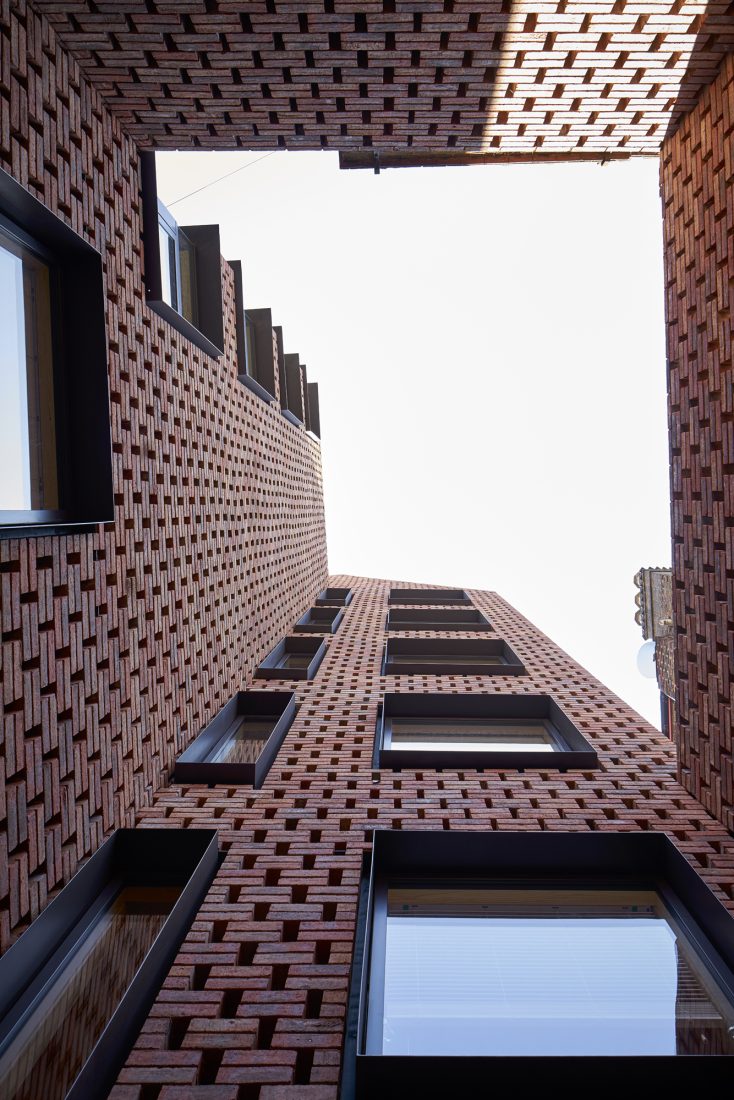 Amin Taha: Switch to stone and timber to make construction planet-friendly