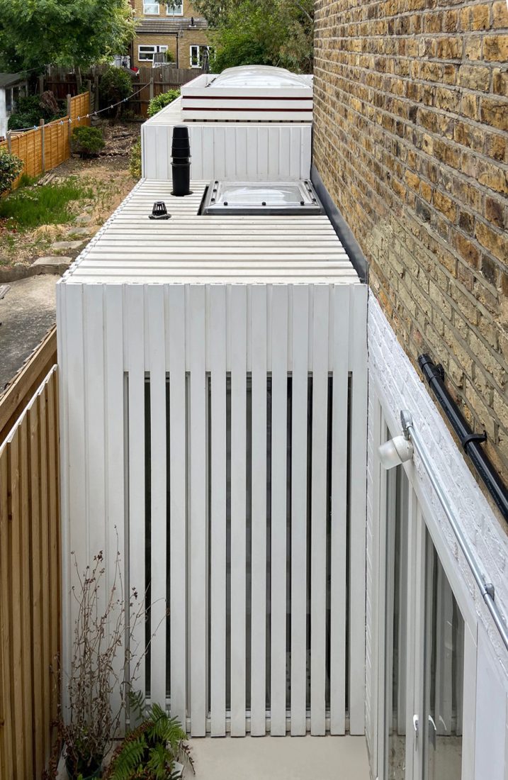 David Leech reworks engineer’s house with playful Hi-Tech touches