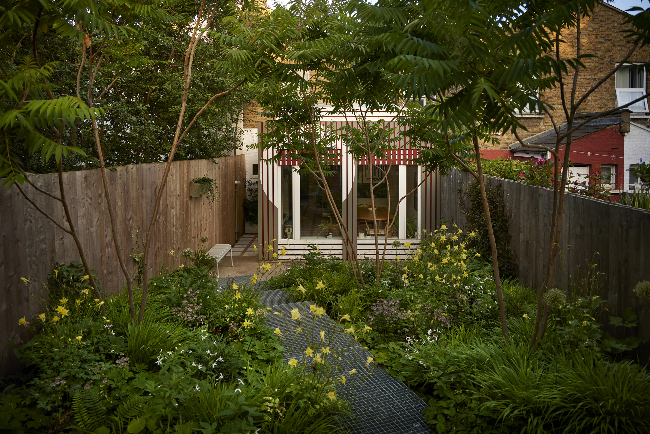 David Leech reworks engineer’s house with playful Hi-Tech touches