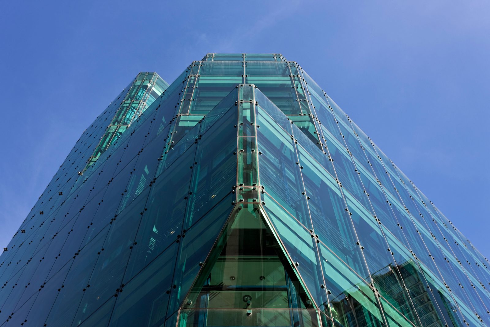 Why is Lasdun’s towering homage to Mackintosh still under threat?